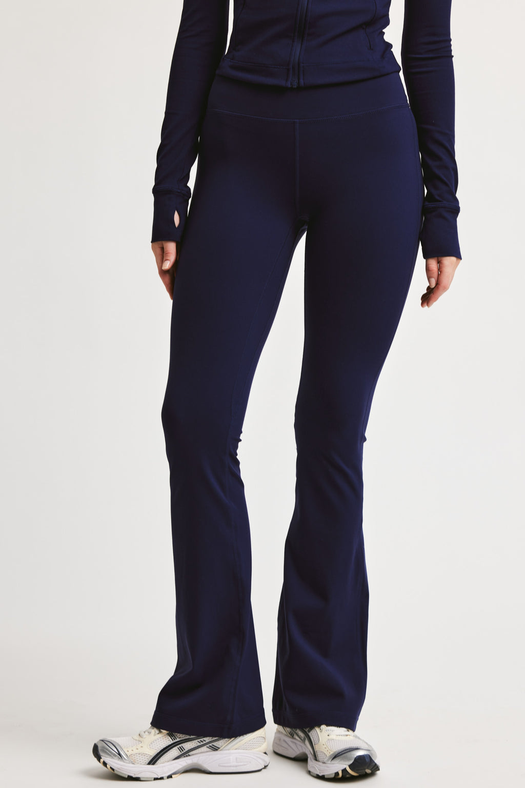 Cloudform® Yoga Pant Regular - Navy – CASPARA